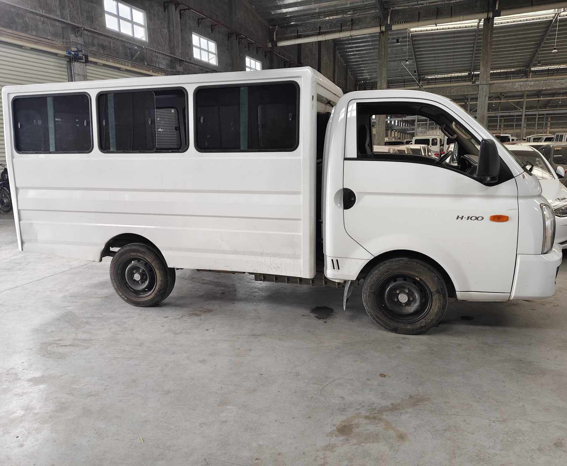 HYUNDAI H100 2.5 CRDI GL W/AC 6MT WITH SHUTTLE BODY - Dryve PH