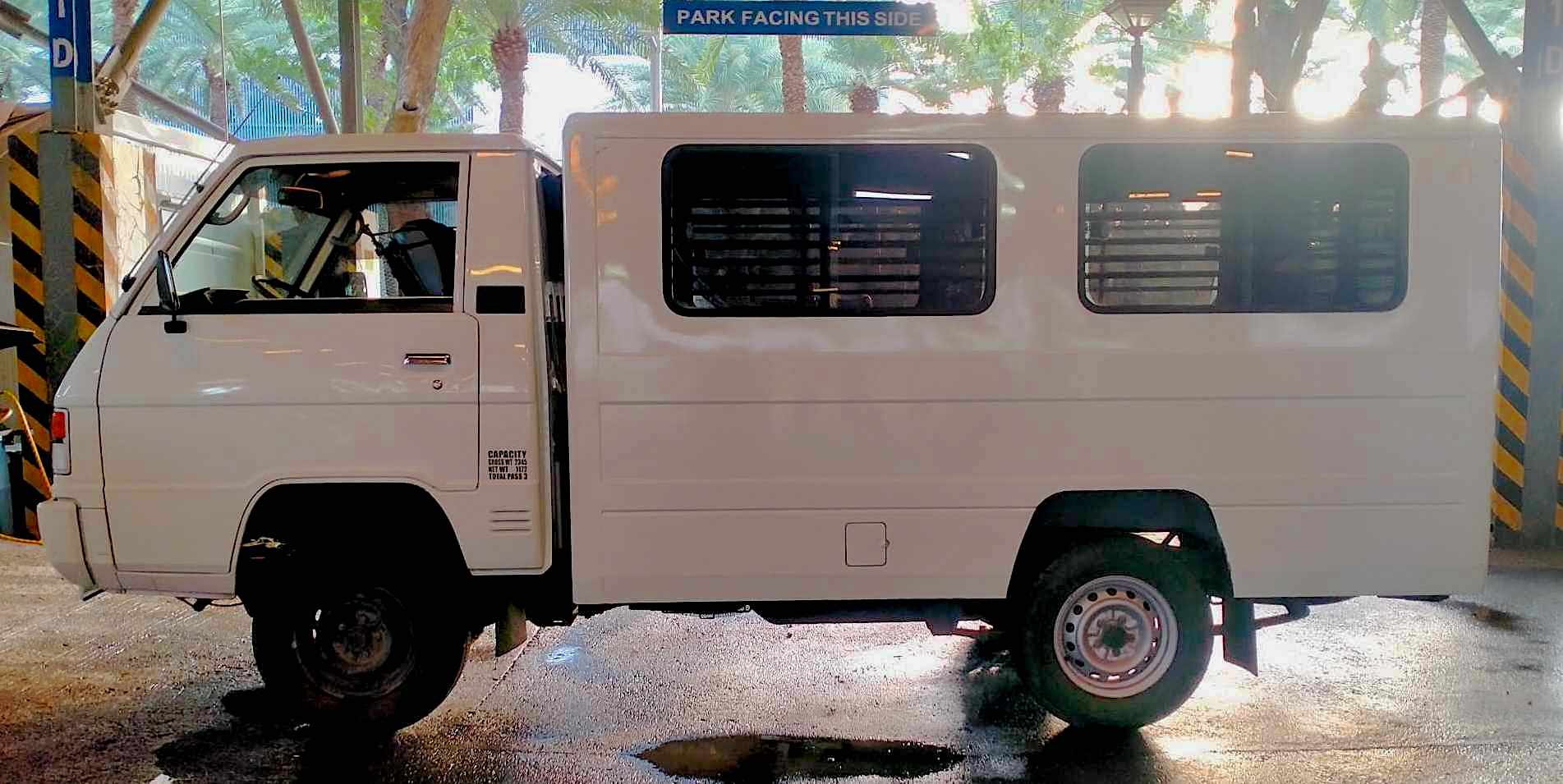 MITSUBISHI L300 C/C 2.2D MT WITH FB BODY - Dryve PH