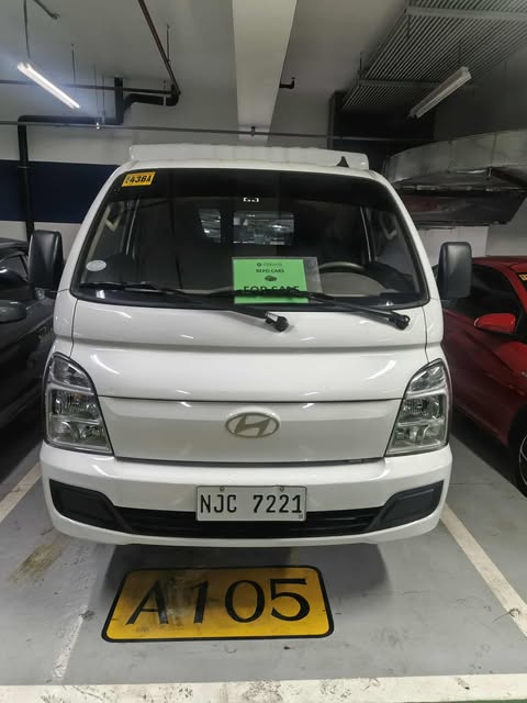 HYUNDAI H100 2.5 CRDI 6MT SHUTTLE W/ A/C - Dryve PH