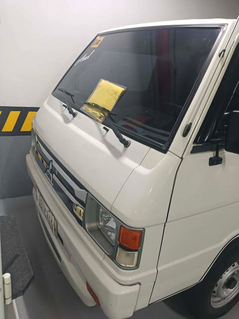 MITSUBISHI L300 C/C WITH FB BODY WITH DUAL AC - Dryve PH